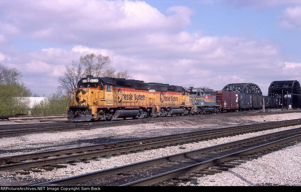 CSX 6228, 6282, and 8085